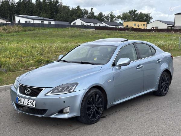 Zils Lexus LS 250 2006 Viļņa, ar dzinēja tilpumu 2.50 L un nobraukumu 320 tūkst. km par 2800 €, foto 1 vietnē AUTOMOTO.COM.LV