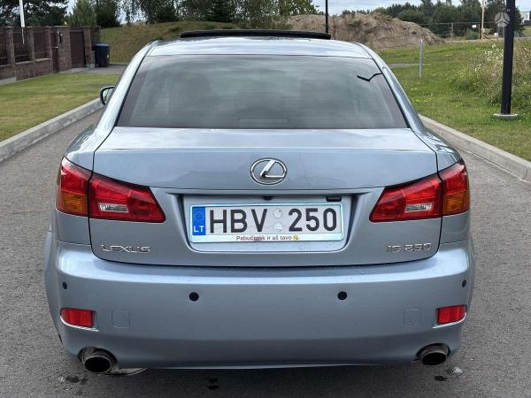 Zils Lexus LS 250 2006 Viļņa, ar dzinēja tilpumu 2.50 L un nobraukumu 320 tūkst. km par 2800 €, foto 4 vietnē AUTOMOTO.COM.LV
