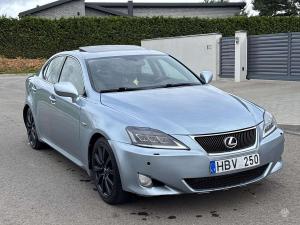 Zils Lexus LS 250 2006 Viļņa, ar dzinēja tilpumu 2.50 L un nobraukumu 320 tūkst. km par 2800 €, foto 8 vietnē AUTOMOTO.COM.LV