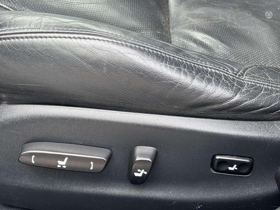 Zils Lexus LS 250 2006 Viļņa, ar dzinēja tilpumu 2.50 L un nobraukumu 320 tūkst. km par 2800 €, foto 18 vietnē AUTOMOTO.COM.LV