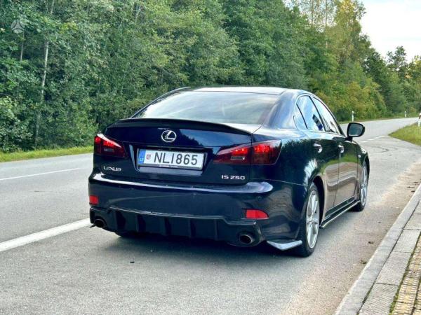 Zils Lexus LS 250 2006 Klaipėda, ar dzinēja tilpumu 2.50 L un nobraukumu 227 tūkst. km par 5500 €, foto 9 vietnē AUTOMOTO.COM.LV