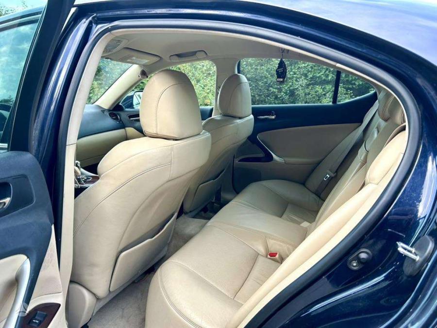 Zils Lexus LS 250 2006 Klaipėda, ar dzinēja tilpumu 2.50 L un nobraukumu 227 tūkst. km par 5500 €, foto 19 vietnē AUTOMOTO.COM.LV