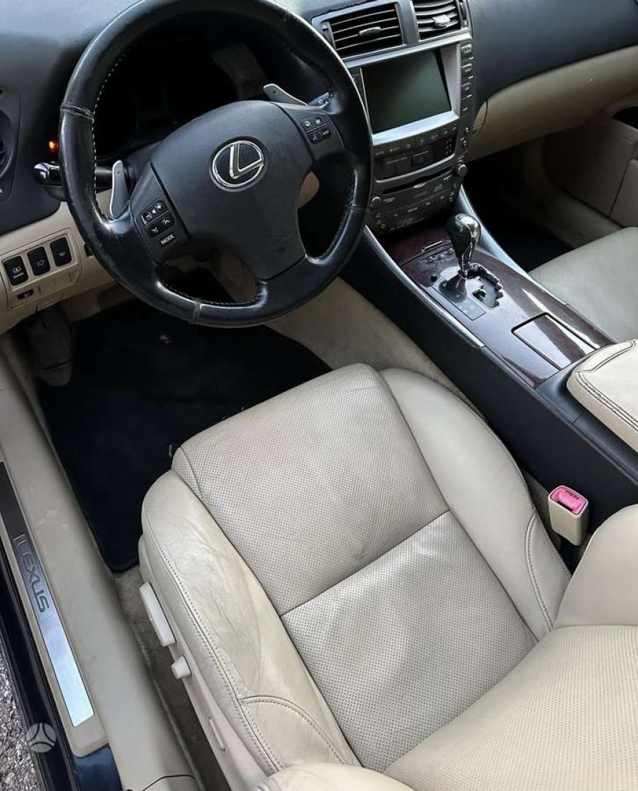 Zils Lexus LS 250 2007 Viļņa, ar dzinēja tilpumu 2.50 L un nobraukumu 313 tūkst. km par 4150 €, foto 15 vietnē AUTOMOTO.COM.LV