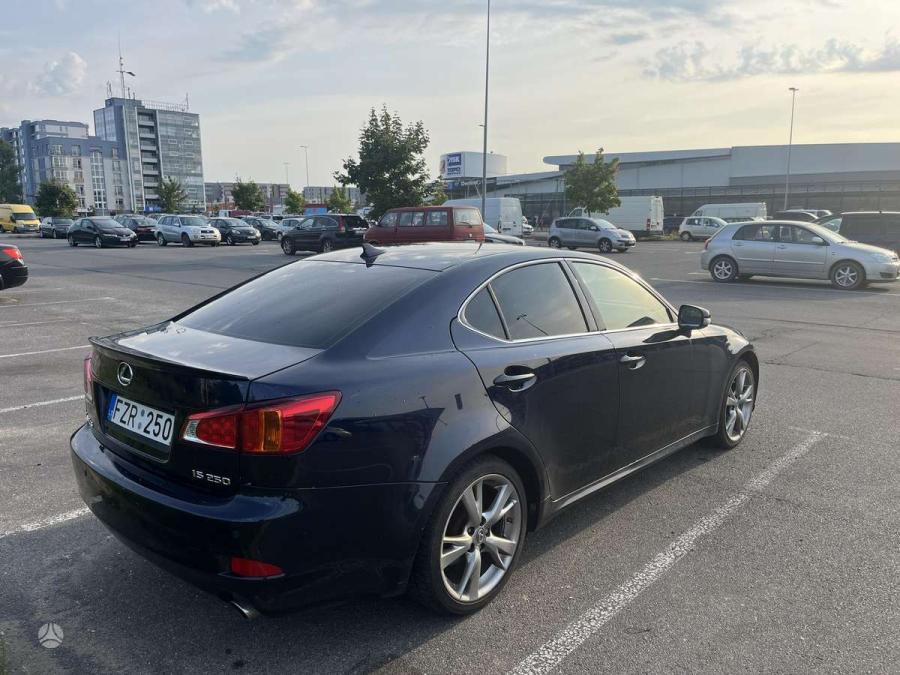Zils Lexus LS 250 2009 Viļņa, ar dzinēja tilpumu 2.50 L un nobraukumu 170 tūkst. km par 5800 €, foto 6 vietnē AUTOMOTO.COM.LV