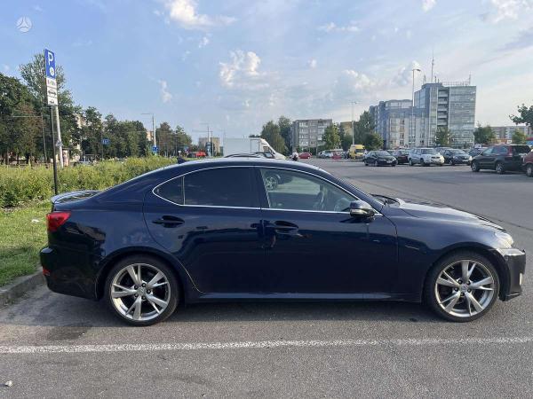 Blue Lexus LS 250 2009 in Vilnius, with an engine capacity of 2.50 L and mileage of 170 thousand km for 5800 €, photo 6 on AUTOMOTO.COM.LV