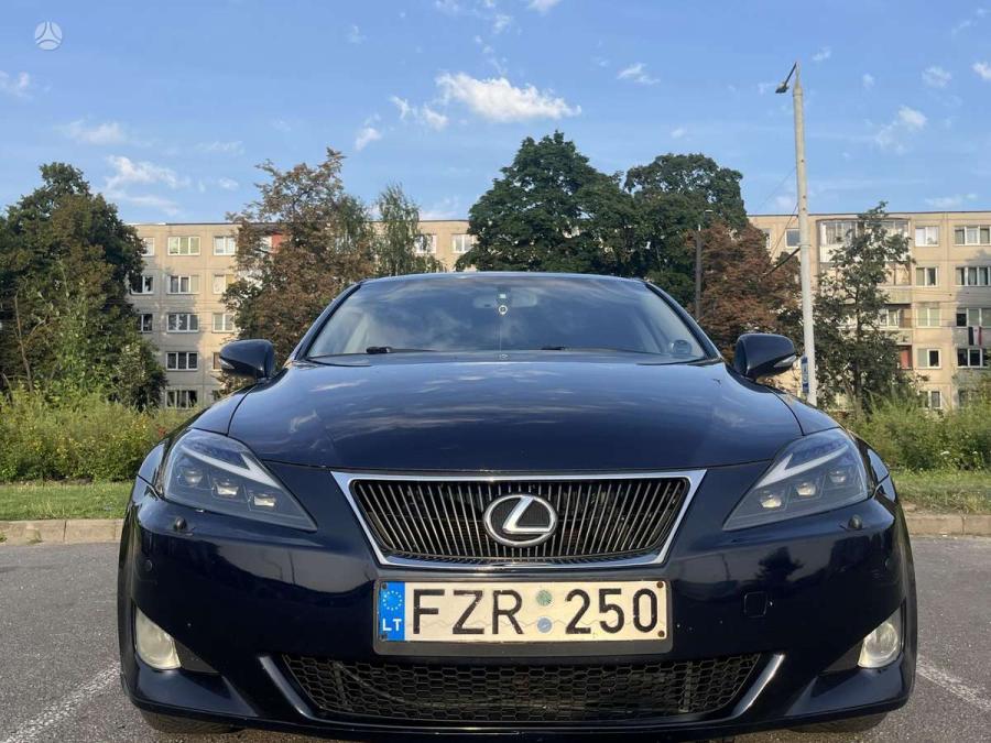 Zils Lexus LS 250 2009 Viļņa, ar dzinēja tilpumu 2.50 L un nobraukumu 170 tūkst. km par 5800 €, foto 9 vietnē AUTOMOTO.COM.LV