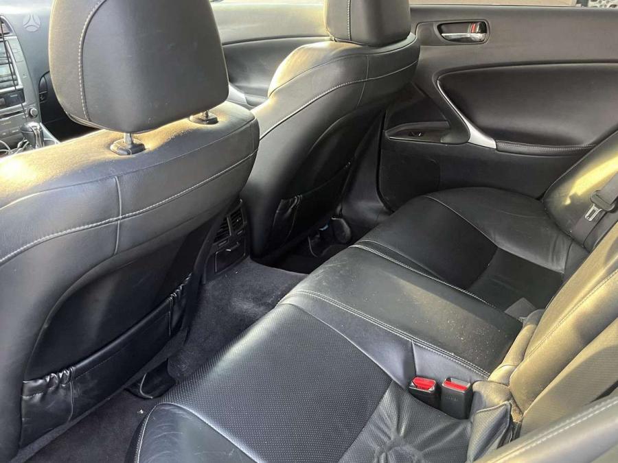 Zils Lexus LS 250 2009 Viļņa, ar dzinēja tilpumu 2.50 L un nobraukumu 170 tūkst. km par 5800 €, foto 11 vietnē AUTOMOTO.COM.LV