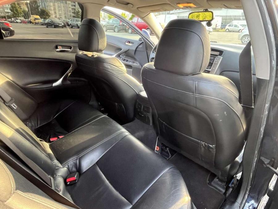 Zils Lexus LS 250 2009 Viļņa, ar dzinēja tilpumu 2.50 L un nobraukumu 170 tūkst. km par 5800 €, foto 14 vietnē AUTOMOTO.COM.LV