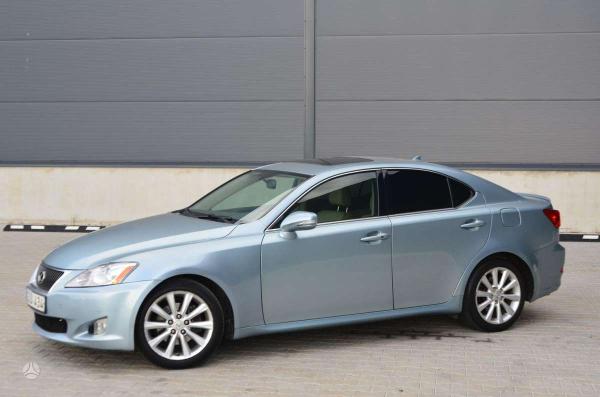 Blue Lexus LS 250 2010 in Siauliai, with an engine capacity of 2.50 L and mileage of 202 thousand km for 5900 €, photo 2 on AUTOMOTO.COM.LV