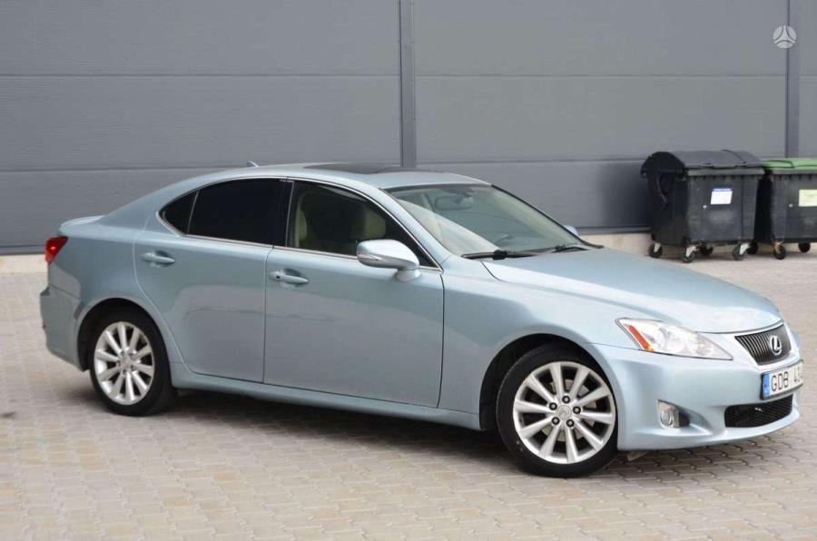 Zils Lexus LS 250 2010 Šauļi, ar dzinēja tilpumu 2.50 L un nobraukumu 202 tūkst. km par 5900 €, foto 10 vietnē AUTOMOTO.COM.LV