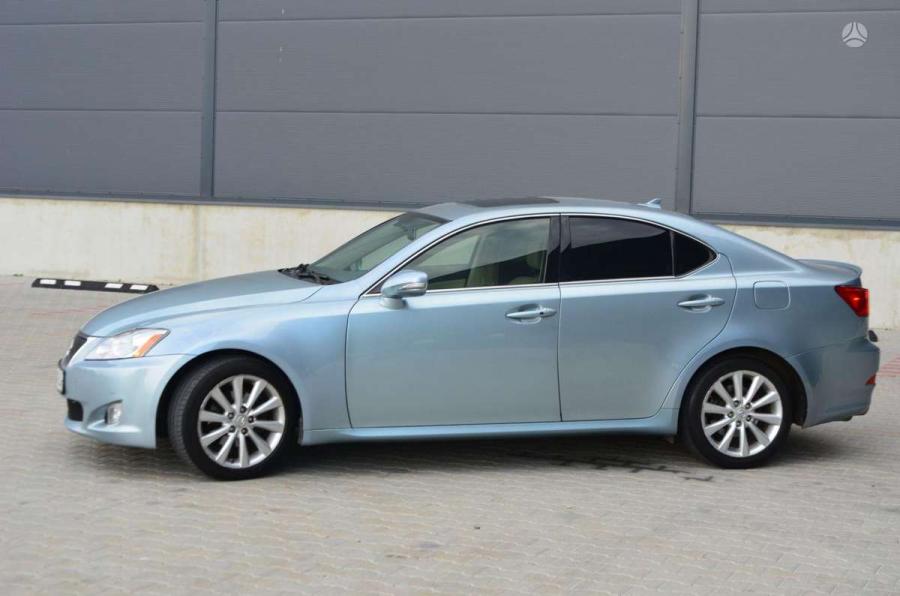 Zils Lexus LS 250 2010 Šauļi, ar dzinēja tilpumu 2.50 L un nobraukumu 202 tūkst. km par 5900 €, foto 23 vietnē AUTOMOTO.COM.LV