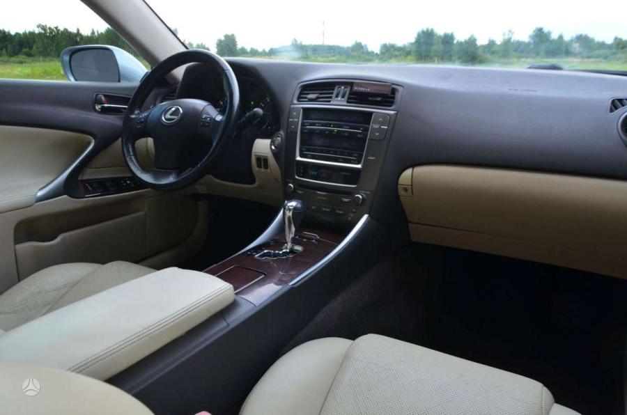 Zils Lexus LS 250 2010 Šauļi, ar dzinēja tilpumu 2.50 L un nobraukumu 202 tūkst. km par 5900 €, foto 28 vietnē AUTOMOTO.COM.LV