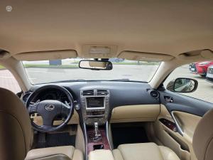 Brown Lexus LS 250 2007 in Kaunas, with an engine capacity of 2.50 L and mileage of 278 thousand km for 7000 €, photo 8 on AUTOMOTO.COM.LV