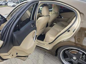 Brown Lexus LS 250 2007 in Kaunas, with an engine capacity of 2.50 L and mileage of 278 thousand km for 7000 €, photo 11 on AUTOMOTO.COM.LV