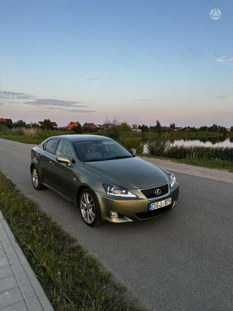 Зеленый Лексус LS 250 2007 в Клайпеда, объемом двигателя 2.50 л и пробегом 209 тыс. км за 4350 €, фото 5 на AUTOMOTO.COM.LV