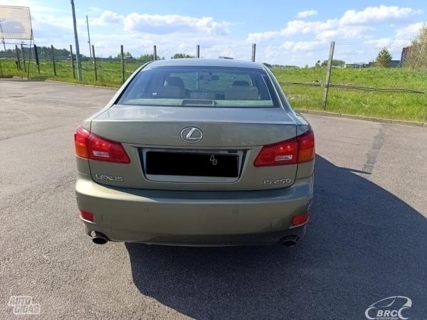 Green Lexus LS 250 2009 in Avizieniai, with an engine capacity of 2.50 L and mileage of 223 thousand km for 4000 €, photo 4 on AUTOMOTO.COM.LV