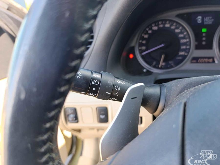 Zaļš Lexus LS 250 2009 Avižieniai, ar dzinēja tilpumu 2.50 L un nobraukumu 223 tūkst. km par 4000 €, foto 25 vietnē AUTOMOTO.COM.LV