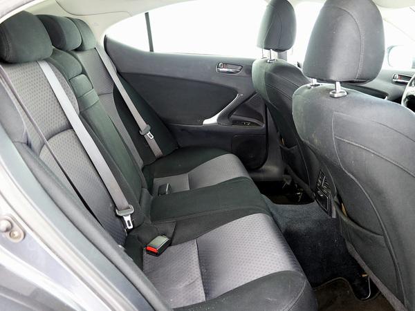 Grey Lexus LS 250 2006 in Tallinn, with an engine capacity of 2.50 L and mileage of 304 thousand km for 2499 €, photo 7 on AUTOMOTO.COM.LV