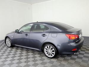 Grey Lexus LS 250 2006 in Tallinn, with an engine capacity of 2.50 L and mileage of 304 thousand km for 2499 €, photo 12 on AUTOMOTO.COM.LV