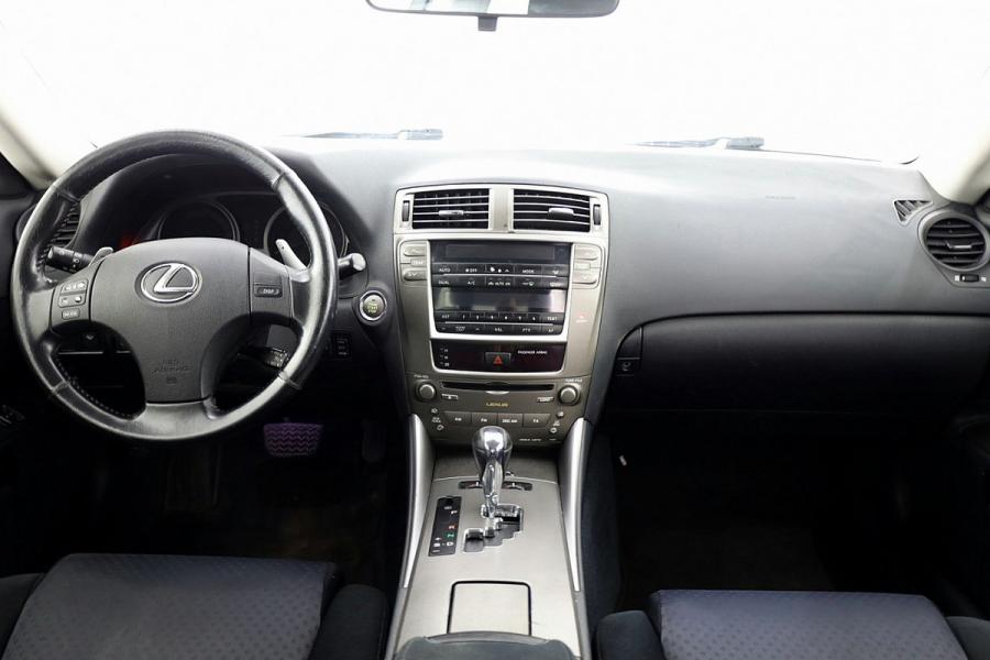 Grey Lexus LS 250 2006 in Tallinn, with an engine capacity of 2.50 L and mileage of 304 thousand km for 2499 €, photo 13 on AUTOMOTO.COM.LV