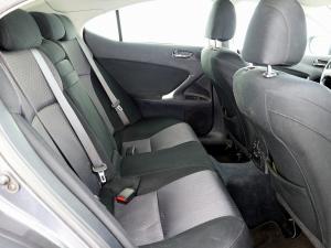 Grey Lexus LS 250 2006 in Tallinn, with an engine capacity of 2.50 L and mileage of 304 thousand km for 2499 €, photo 15 on AUTOMOTO.COM.LV