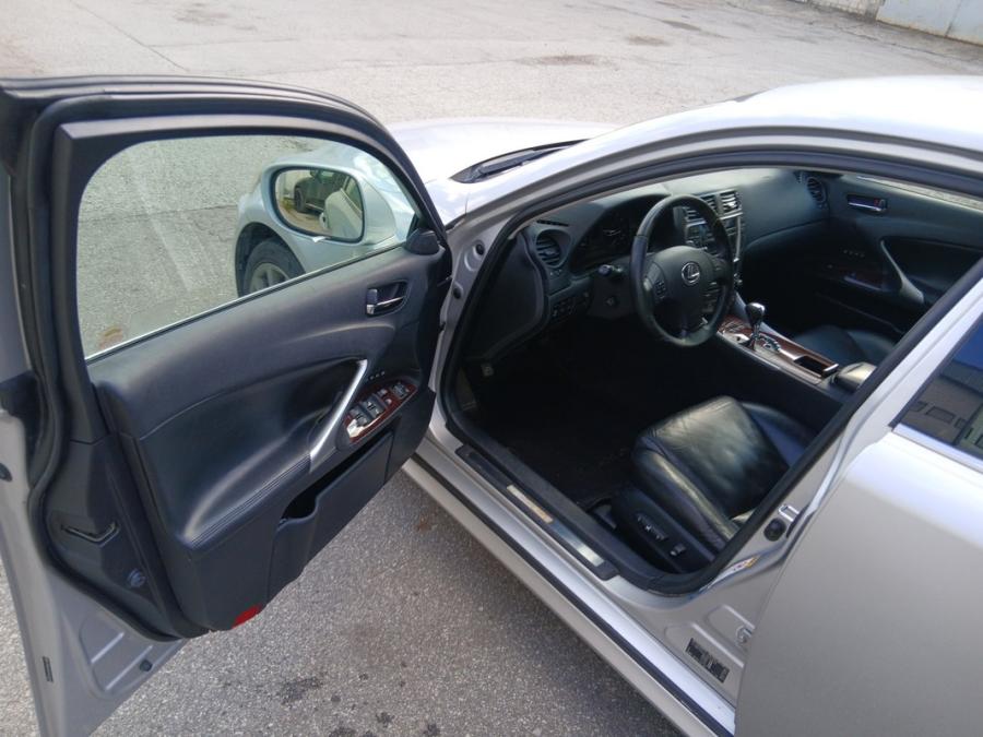 Pelēks Lexus LS 250 2006 Tallina, ar dzinēja tilpumu 2.50 L un nobraukumu 282 tūkst. km par 5000 €, foto 18 vietnē AUTOMOTO.COM.LV