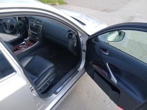 Pelēks Lexus LS 250 2006 Tallina, ar dzinēja tilpumu 2.50 L un nobraukumu 282 tūkst. km par 5000 €, foto 20 vietnē AUTOMOTO.COM.LV