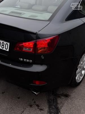Pelēks Lexus LS 250 2007 Kauņa, ar dzinēja tilpumu 2.50 L un nobraukumu 276 tūkst. km par 5500 €, foto 6 vietnē AUTOMOTO.COM.LV