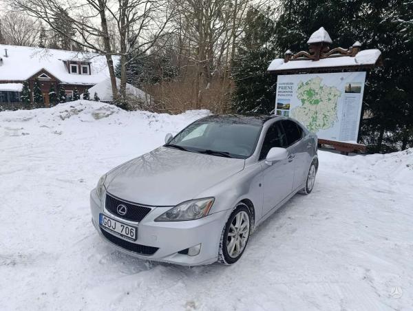 Grey Lexus LS 250 2007 in Birstonas, with an engine capacity of 2.50 L and mileage of 243 thousand km for 3650 €, photo 1 on AUTOMOTO.COM.LV