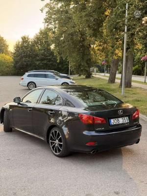 Pelēks Lexus LS 250 2008 Kauņa, ar dzinēja tilpumu 2.50 L un nobraukumu 206 tūkst. km par 5900 €, foto 5 vietnē AUTOMOTO.COM.LV