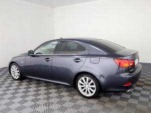 Серый Лексус LS 250 2008 в Таллин, объемом двигателя 2.50 л и пробегом 233 тыс. км за 3499 €, фото 5 на AUTOMOTO.COM.LV