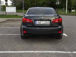 Grey Lexus LS 250 2009 in Vilnius, with an engine capacity of 2.50 L and mileage of 214 thousand km for 5400 €, photo 4 on AUTOMOTO.COM.LV