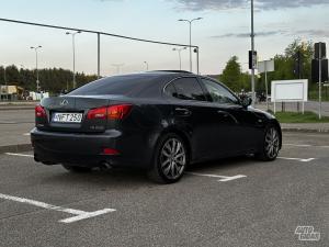 Grey Lexus LS 250 2009 in Vilnius, with an engine capacity of 2.50 L and mileage of 214 thousand km for 5400 €, photo 6 on AUTOMOTO.COM.LV