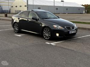 Grey Lexus LS 250 2009 in Vilnius, with an engine capacity of 2.50 L and mileage of 214 thousand km for 5400 €, photo 8 on AUTOMOTO.COM.LV