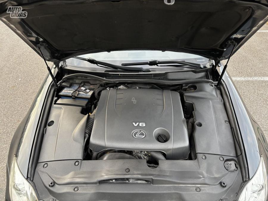 Grey Lexus LS 250 2009 in Vilnius, with an engine capacity of 2.50 L and mileage of 214 thousand km for 5400 €, photo 21 on AUTOMOTO.COM.LV