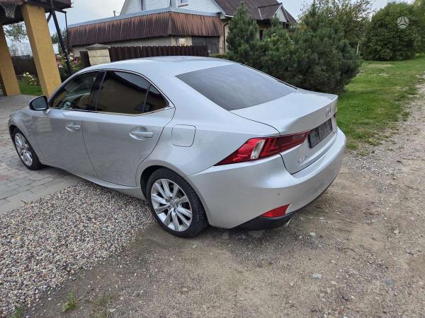 Pelēks Lexus LS 250 2013 Viļņa, ar dzinēja tilpumu 2.50 L un nobraukumu 0 tūkst. km par 11900 €, foto 6 vietnē AUTOMOTO.COM.LV