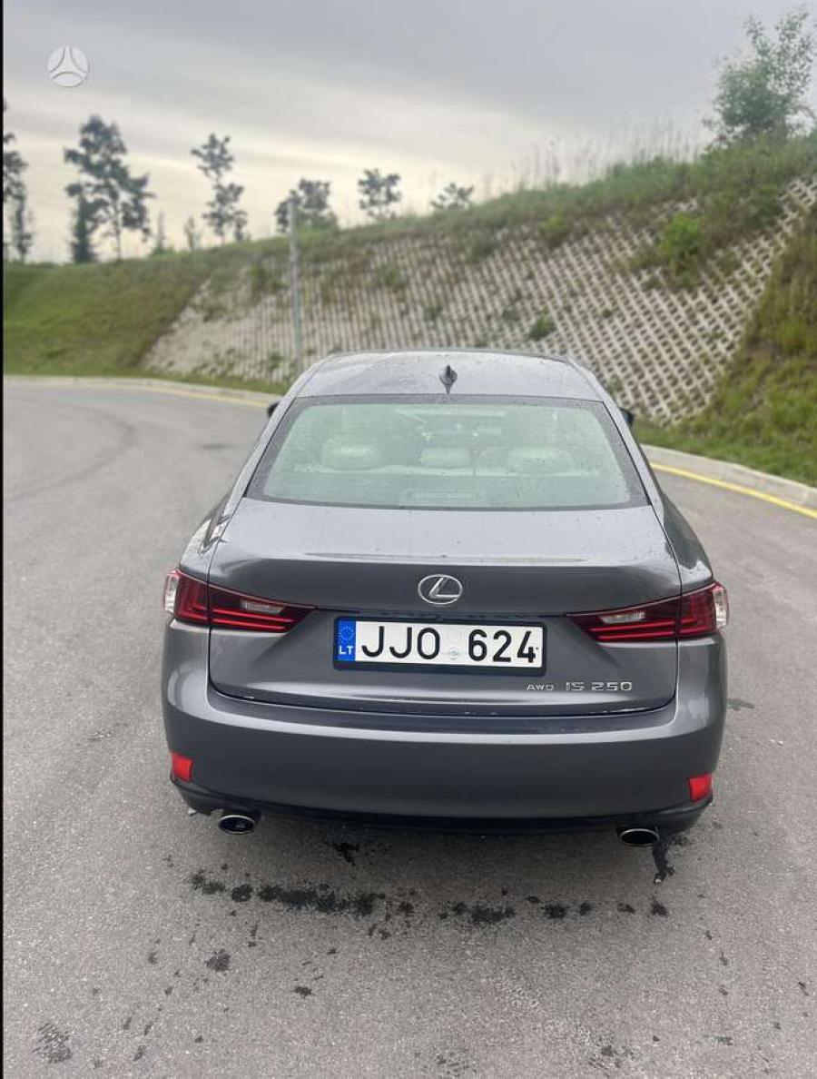 Pelēks Lexus LS 250 2014 Viļņa, ar dzinēja tilpumu 2.49 L un nobraukumu 197 tūkst. km par 11200 €, foto 4 vietnē AUTOMOTO.COM.LV