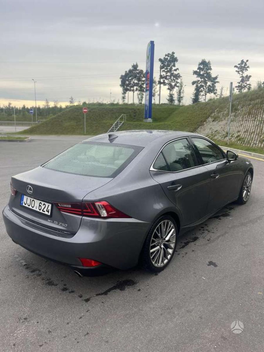 Pelēks Lexus LS 250 2014 Viļņa, ar dzinēja tilpumu 2.49 L un nobraukumu 197 tūkst. km par 11200 €, foto 5 vietnē AUTOMOTO.COM.LV