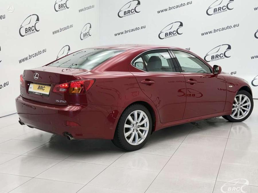 Sarkans Lexus LS 250 2006 Viļņa, ar dzinēja tilpumu 2.50 L un nobraukumu 196 tūkst. km par 5900 €, foto 4 vietnē AUTOMOTO.COM.LV