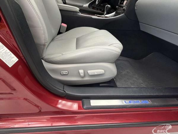Red Lexus LS 250 2006 in Vilnius, with an engine capacity of 2.50 L and mileage of 196 thousand km for 5900 €, photo 7 on AUTOMOTO.COM.LV