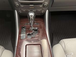 Sarkans Lexus LS 250 2006 Viļņa, ar dzinēja tilpumu 2.50 L un nobraukumu 196 tūkst. km par 5900 €, foto 20 vietnē AUTOMOTO.COM.LV