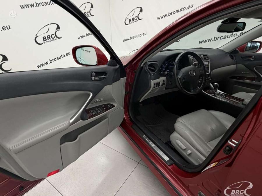 Sarkans Lexus LS 250 2006 Viļņa, ar dzinēja tilpumu 2.50 L un nobraukumu 196 tūkst. km par 5900 €, foto 21 vietnē AUTOMOTO.COM.LV
