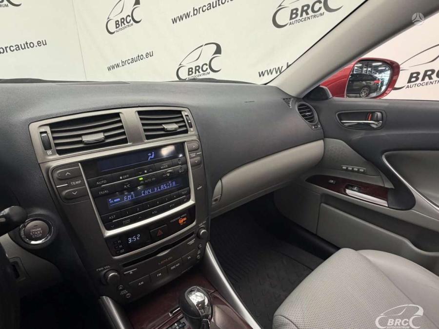 Sarkans Lexus LS 250 2006 Viļņa, ar dzinēja tilpumu 2.50 L un nobraukumu 196 tūkst. km par 5900 €, foto 29 vietnē AUTOMOTO.COM.LV