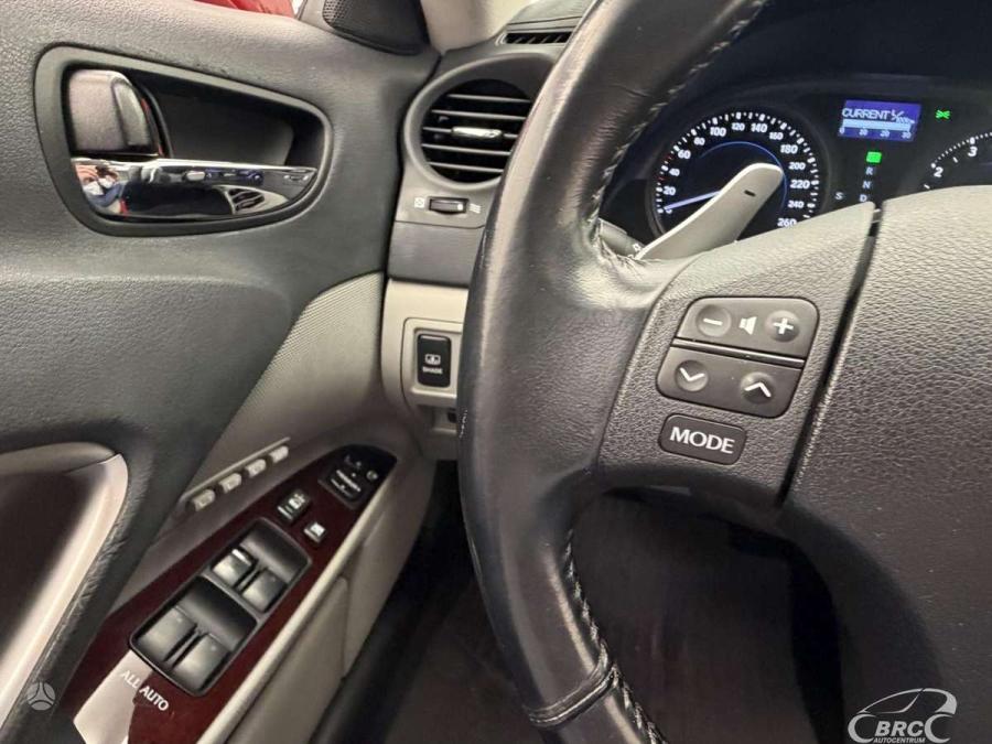 Sarkans Lexus LS 250 2006 Viļņa, ar dzinēja tilpumu 2.50 L un nobraukumu 196 tūkst. km par 5900 €, foto 31 vietnē AUTOMOTO.COM.LV