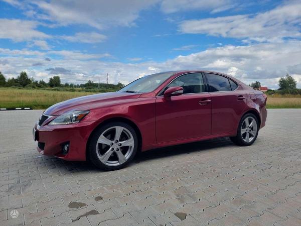 Sarkans Lexus LS 250 2012 Šauļi, ar dzinēja tilpumu 2.50 L un nobraukumu 214 tūkst. km par 7500 €, foto 3 vietnē AUTOMOTO.COM.LV