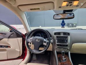 Red Lexus LS 250 2012 in Siauliai, with an engine capacity of 2.50 L and mileage of 214 thousand km for 7500 €, photo 21 on AUTOMOTO.COM.LV