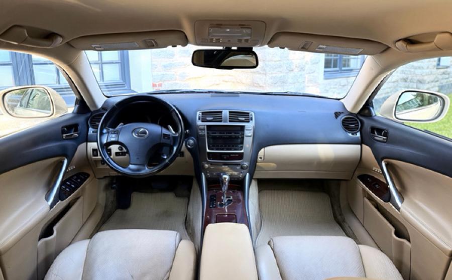 Lexus LS 250 2006 in Tallinn, with an engine capacity of 2.50 L and mileage of 0 thousand km for 2999 €, photo 10 on AUTOMOTO.COM.LV