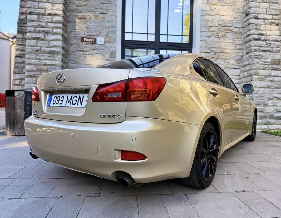 Lexus LS 250 2006 in Tallinn, with an engine capacity of 2.50 L and mileage of 0 thousand km for 2999 €, photo 19 on AUTOMOTO.COM.LV