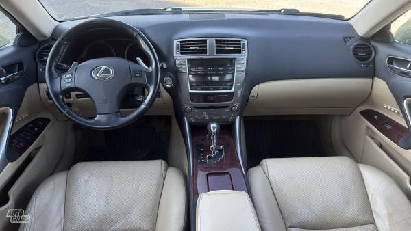 Lexus LS 250 2008 Viļņa, ar dzinēja tilpumu 2.50 L un nobraukumu 400 tūkst. km par 4000 €, foto 6 vietnē AUTOMOTO.COM.LV