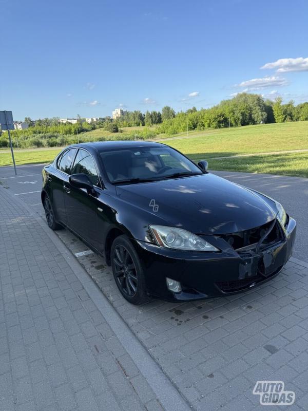 Lexus LS 250 2008 Viļņa, ar dzinēja tilpumu 2.50 L un nobraukumu 198 tūkst. km par 2500 €, foto 7 vietnē AUTOMOTO.COM.LV